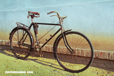 El ‘Día de la Bicicleta’ y su relación con el LSD – culturizando.com ...